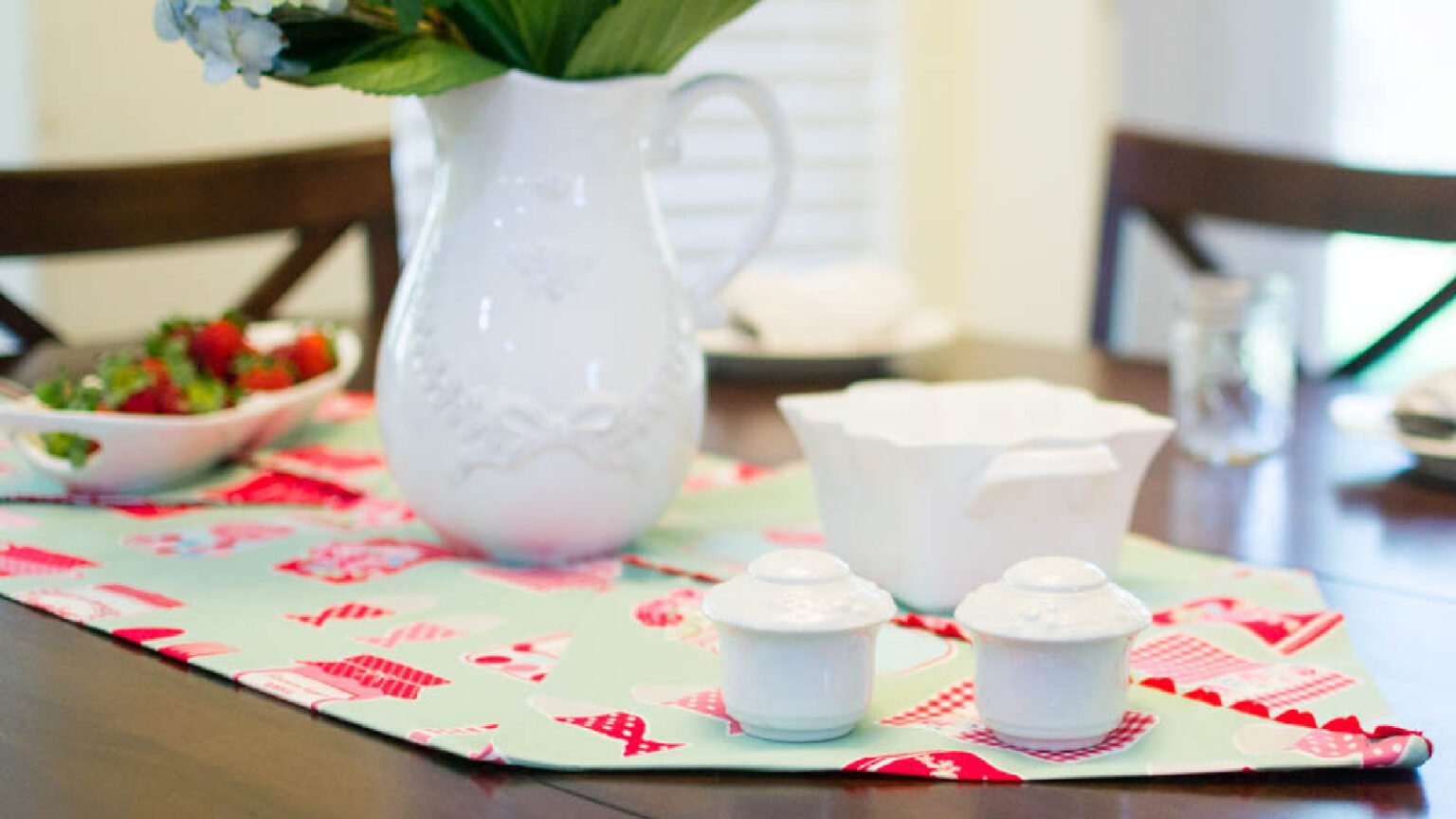 50 Free Table Runner Patterns for Any Season