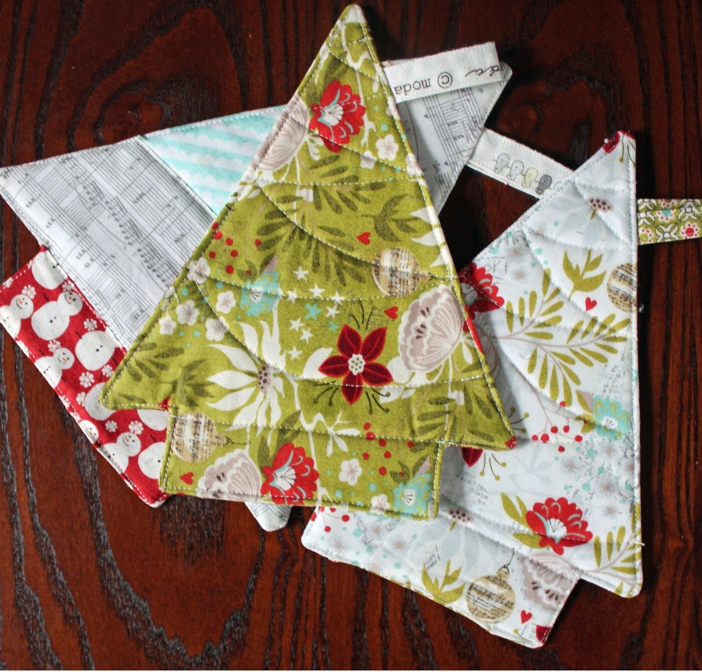 Sewing Easy Christmas Tree Trivets