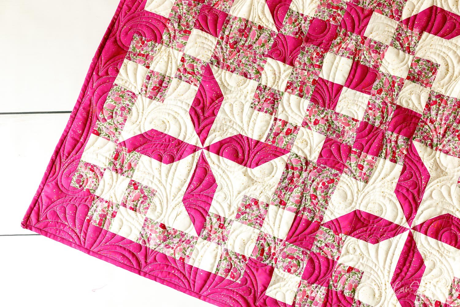 Holiday Sparkle: 3 Yard Quilt Pattern