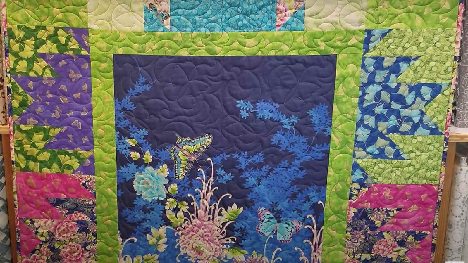 Fabric Panels: 10 Beautiful Quilt Patterns - All Free!