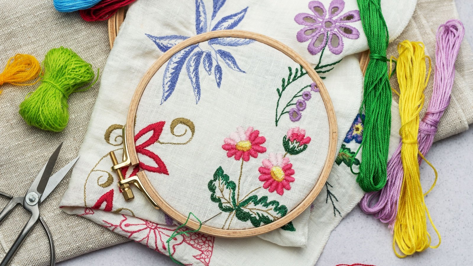 Don't Snooze and Lose: Top 15 Sewing Items To Score at the Thrift Store