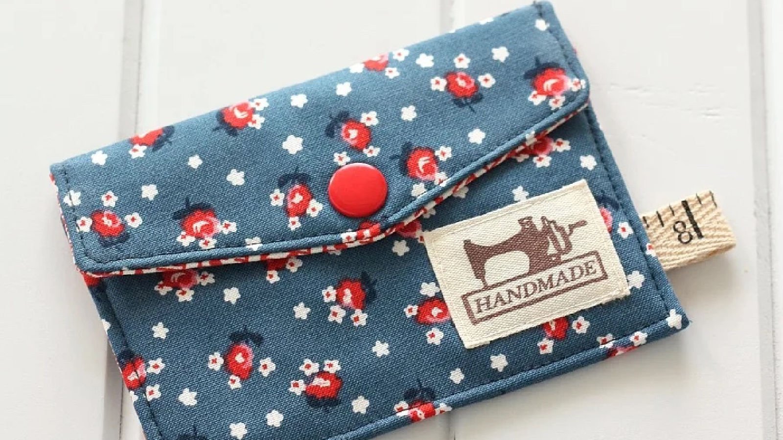 20 Free Wallet Patterns: Sew A Beautiful Pocketbook!