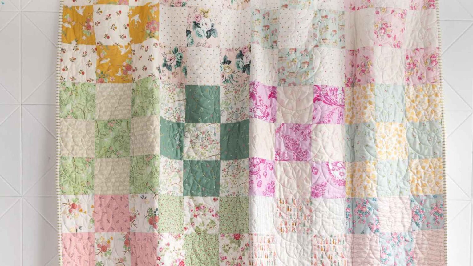 20 Gorgeous Spring Quilt Patterns: All Free!