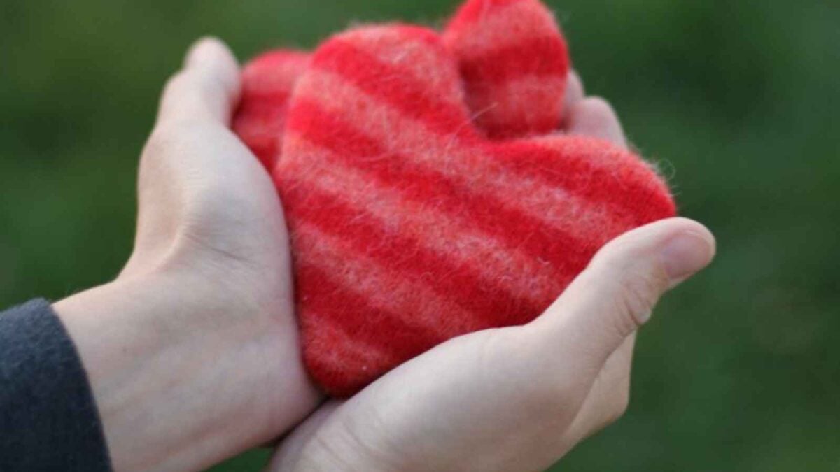 Valentine's Day Ideas: 30 Last Minute Free Sewing Patterns