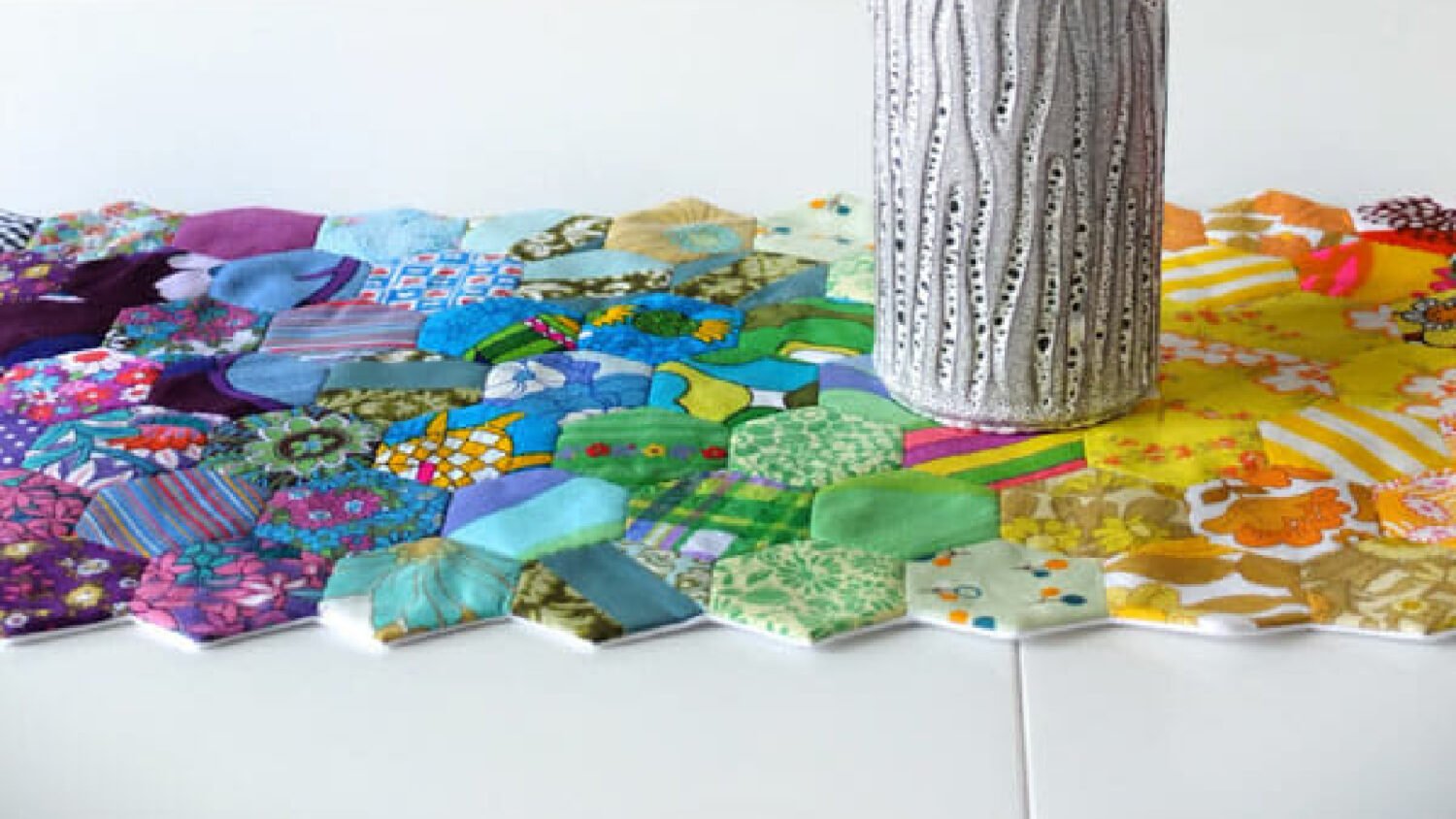 15 Free Table Runner Patterns To Adorn Your Easter Table