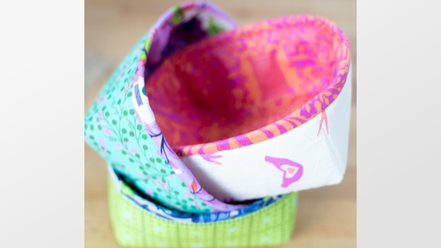 20 Free Fabric Basket Patterns that are Fast and Easy!